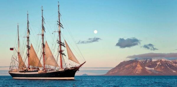 Update: Sedov Sails an Ice Free Northern Sea Route